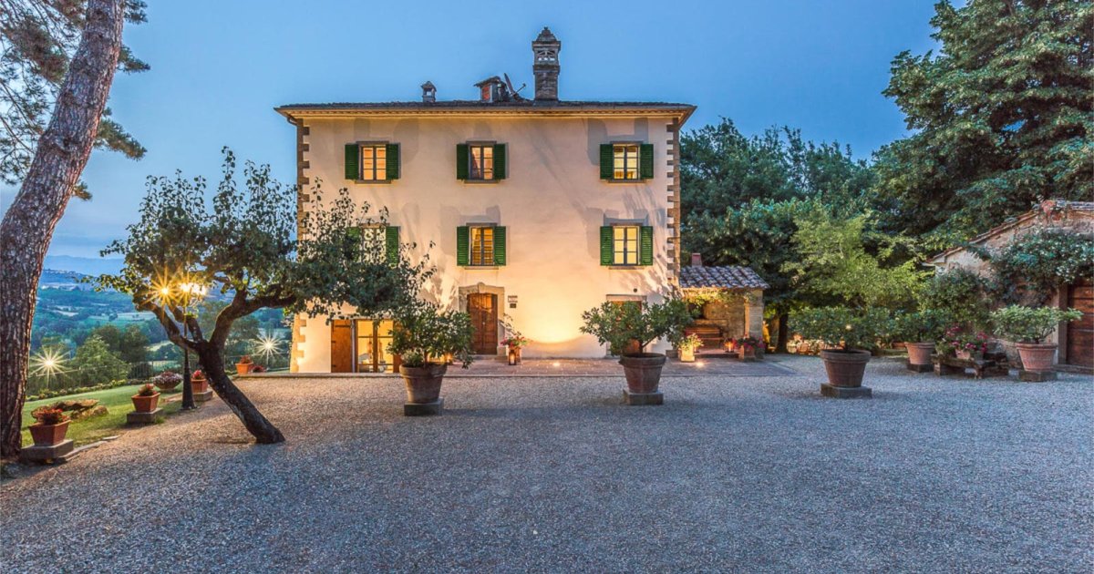 Villa di Monterchi: A magnificent Tuscan villa for 12